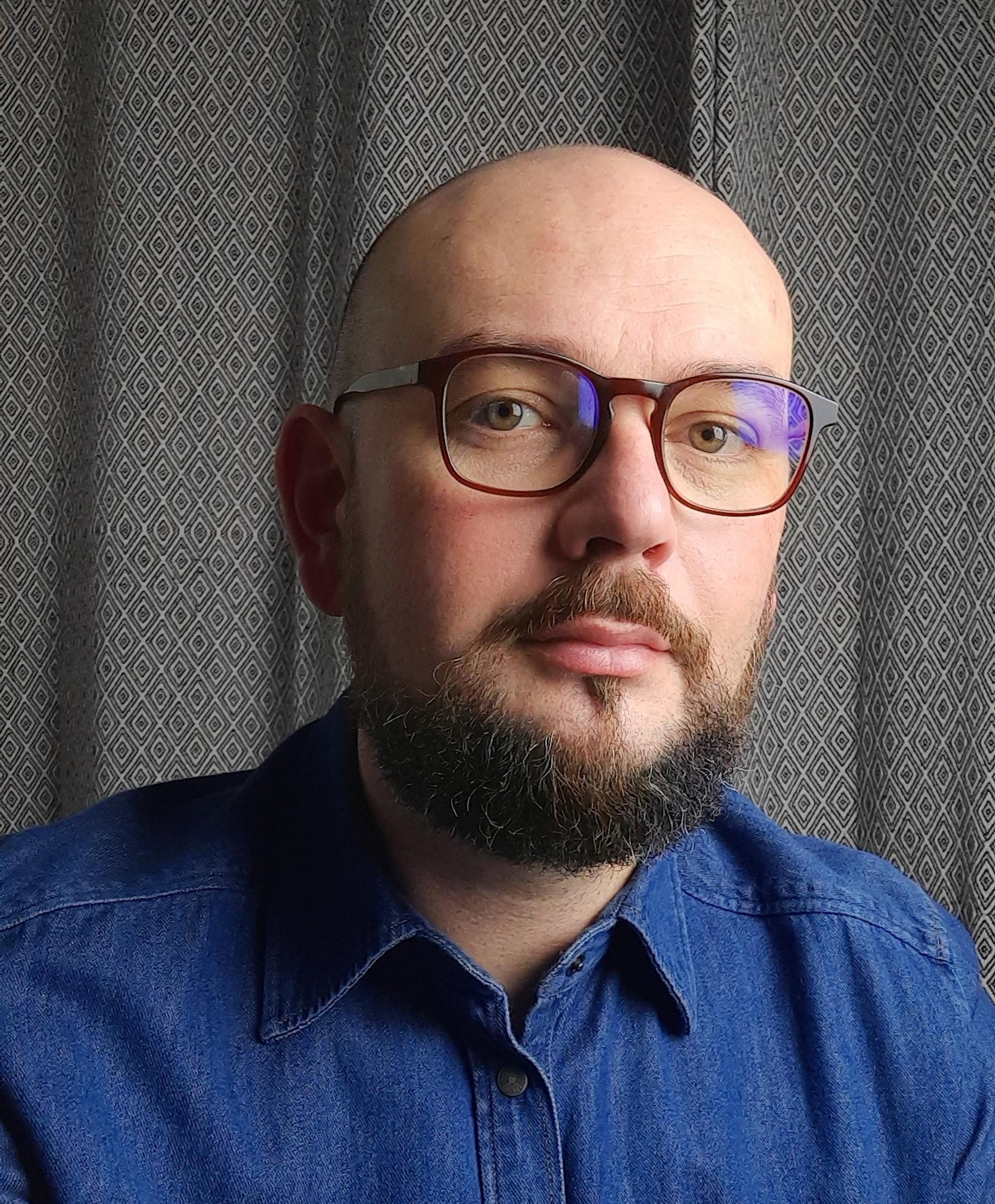 Mathieu Frévin, thérapeute | Est parisien - Nation